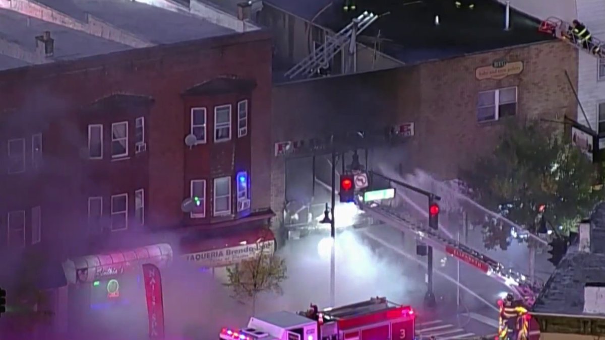 Aumentan a cuatro las muertes en poderoso incendio en Elizabeth, NJ ...