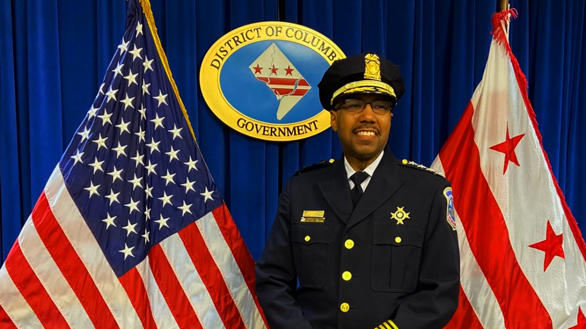 Robert Contee asume como nuevo jefe de la Policía de DC – Telemundo ...