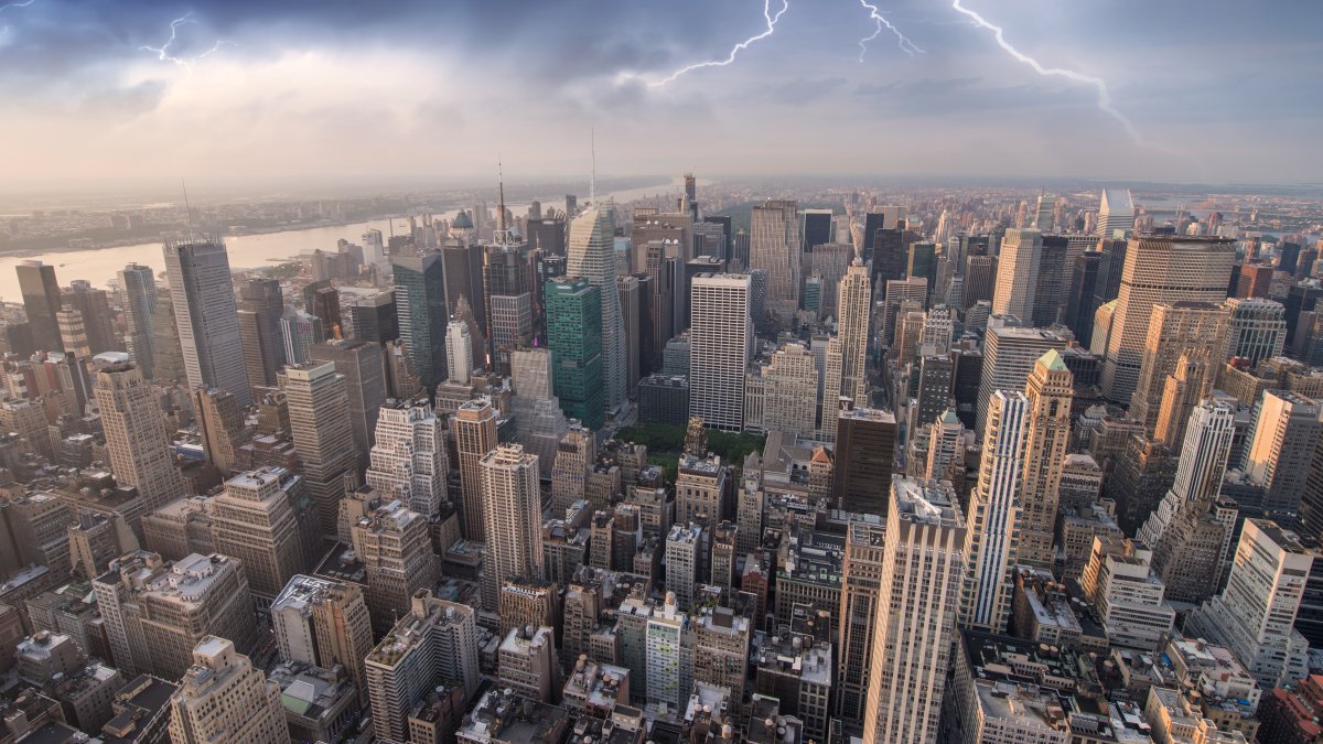 Secuelas de Elsa amenazan con fuertes lluvias y vientos de hasta 60 MPH ...