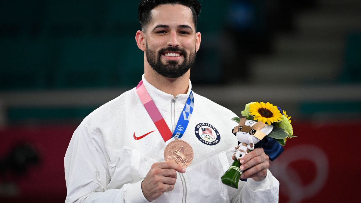 Cubanoamericano Ariel Torres gana bronce en kárate para EEUU en Juegos ...
