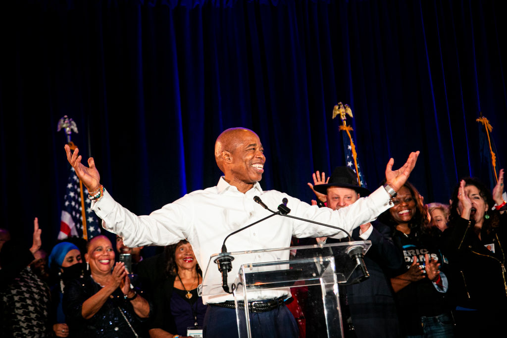 Eric Adams promete “lograr que las cosas se hagan” como próximo alcalde ...