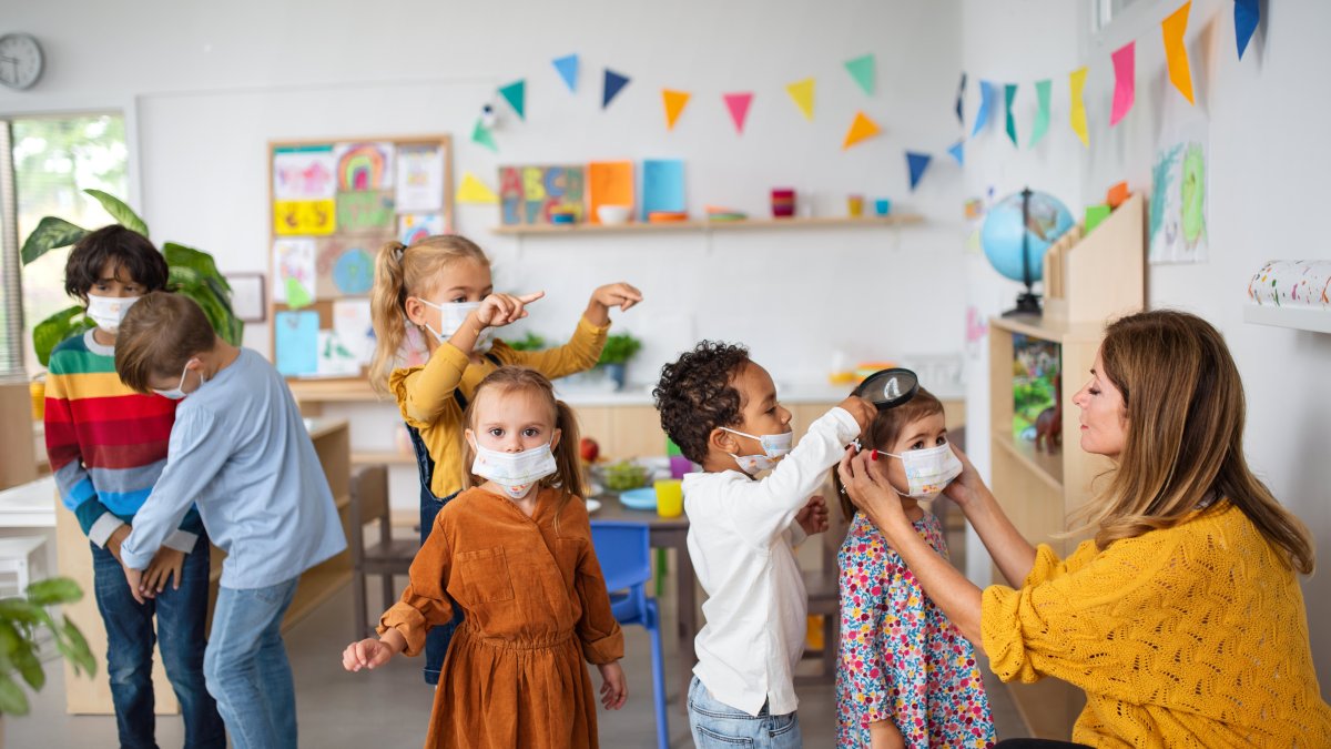 NYC describe plan para brindar cuidado infantil accesible para miles de ...