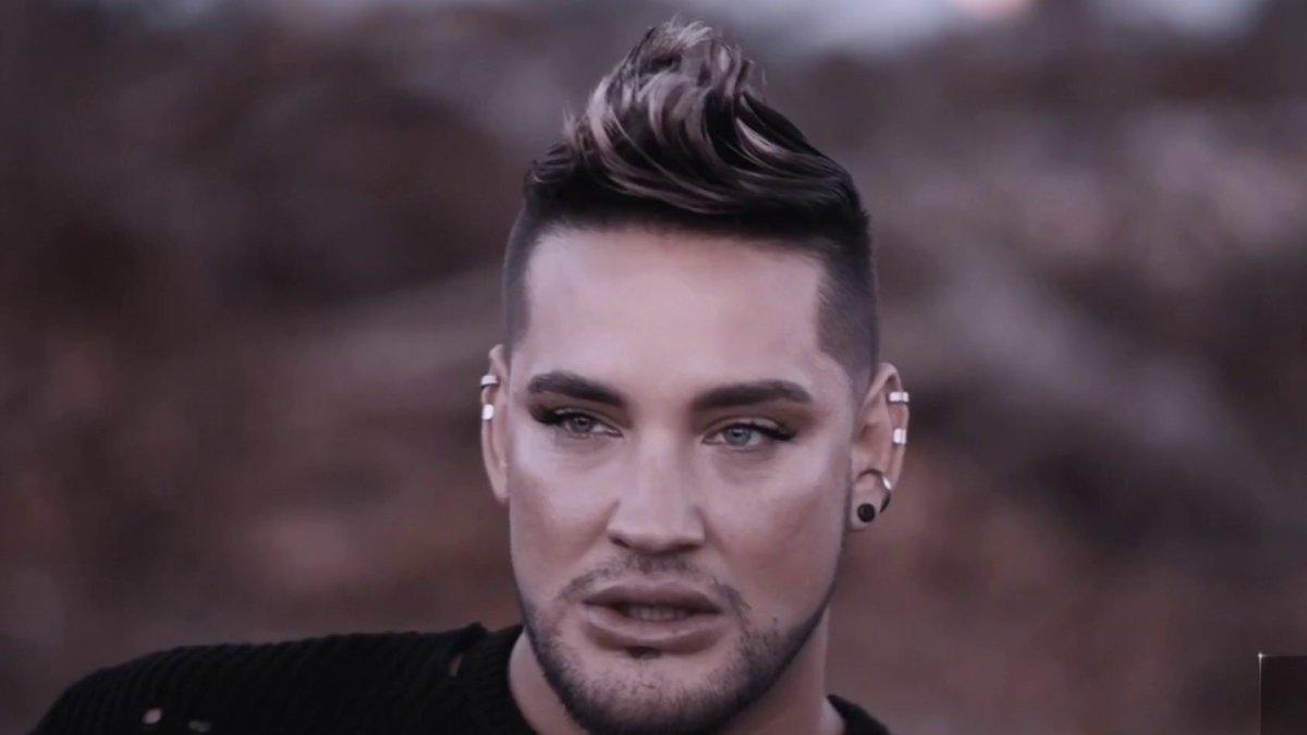 Daniel René presenta trilogía musical “Libélula” – Telemundo New York (47)