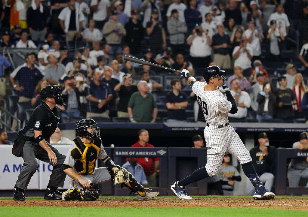 Aaron Judge empata a Babe Ruth con su jonrón 60 de la temporada ...