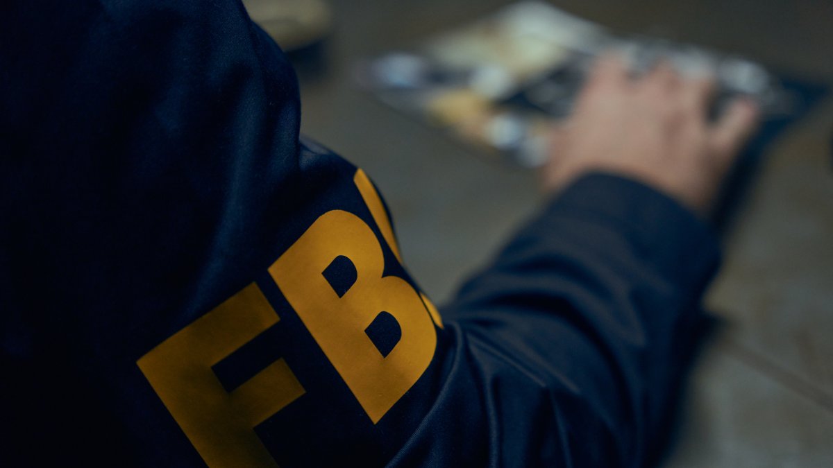DC: Acusan a sospechosa de robar el auto de un agente del FBI ...