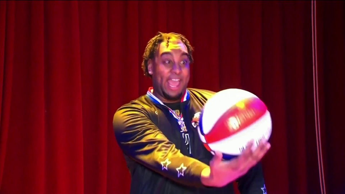 El dominicano Joey “Hot Rod” De La Rosa es una estrella del baloncesto ...