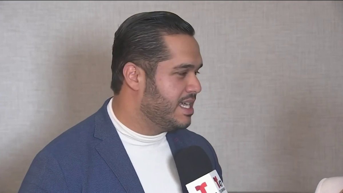 El comediante dominicano Juan Carlos Pichardo muestra su talento para ...