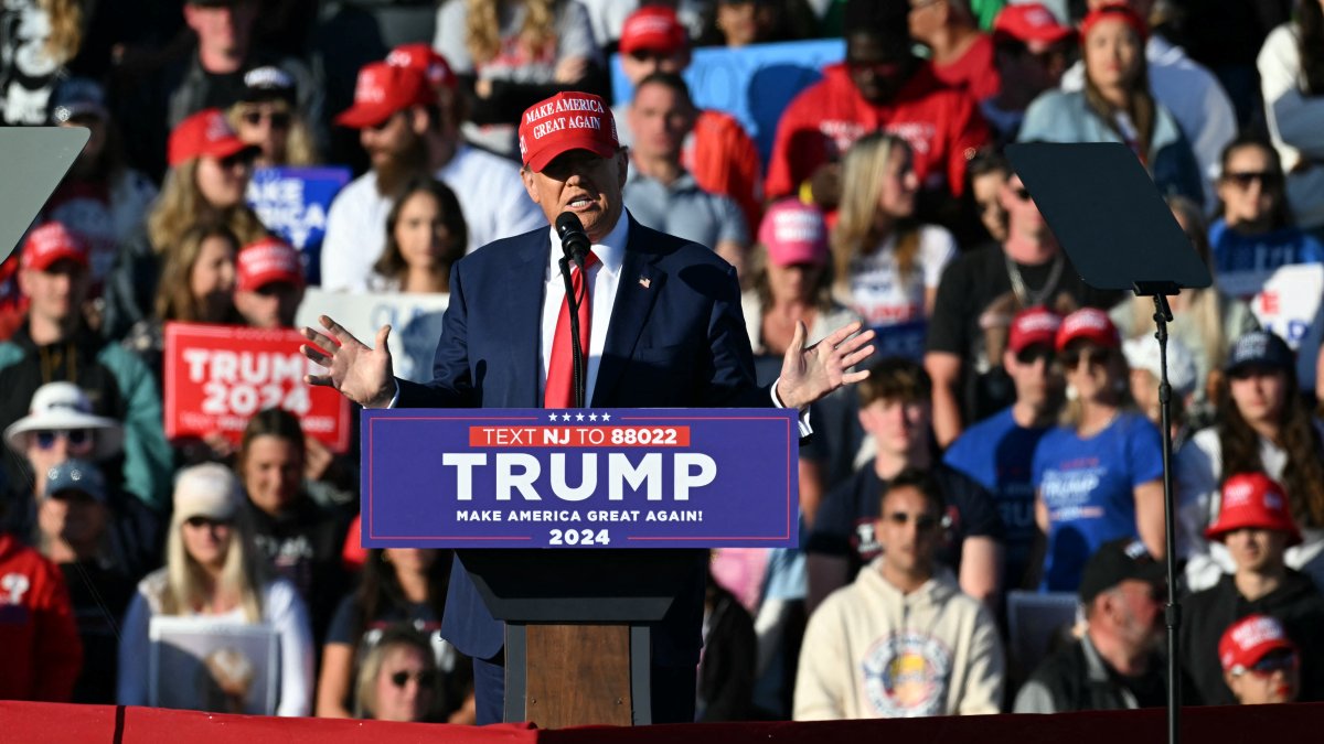 Campaña de Donald Trump en El Bronx – Telemundo New York (47) Campaña de Donald Trump en El Bronx – Telemundo New York (47)