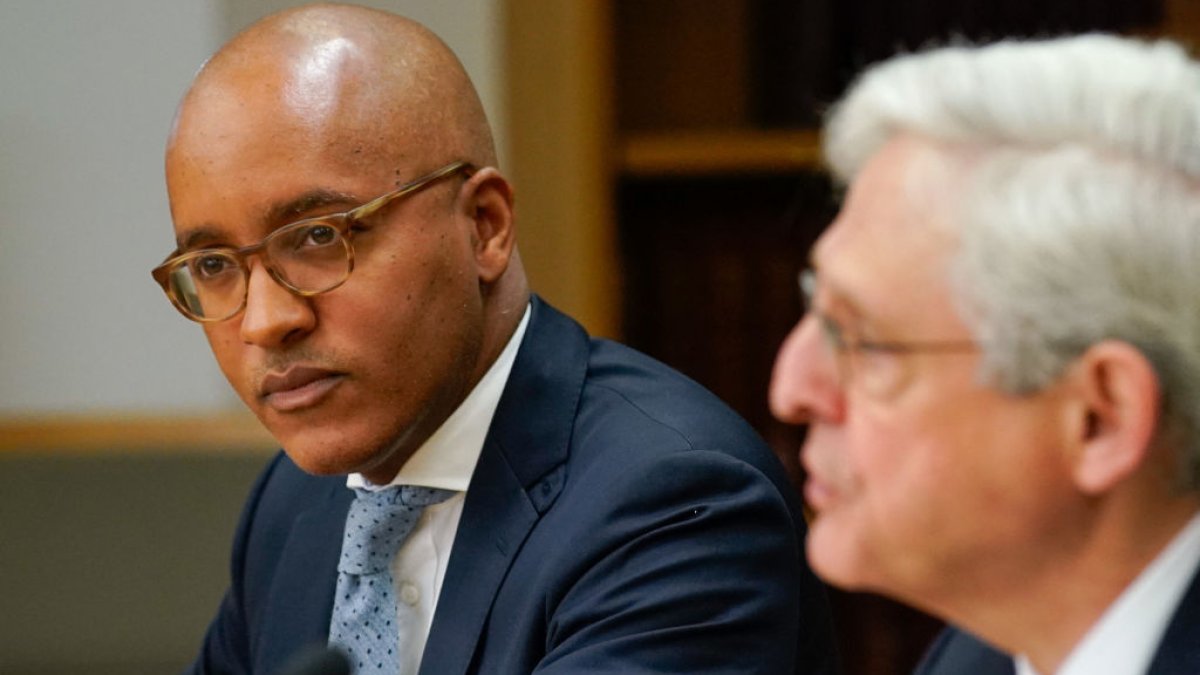 ¿Quién es Damian Williams, el fiscal federal del SDNY que sumó cargos ...