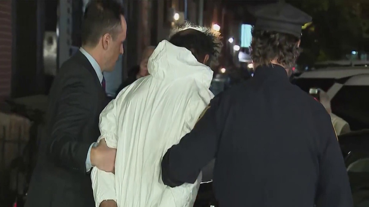 Acusan de asesinato a sospechoso de 3 apuñalamientos en Manhattan ...