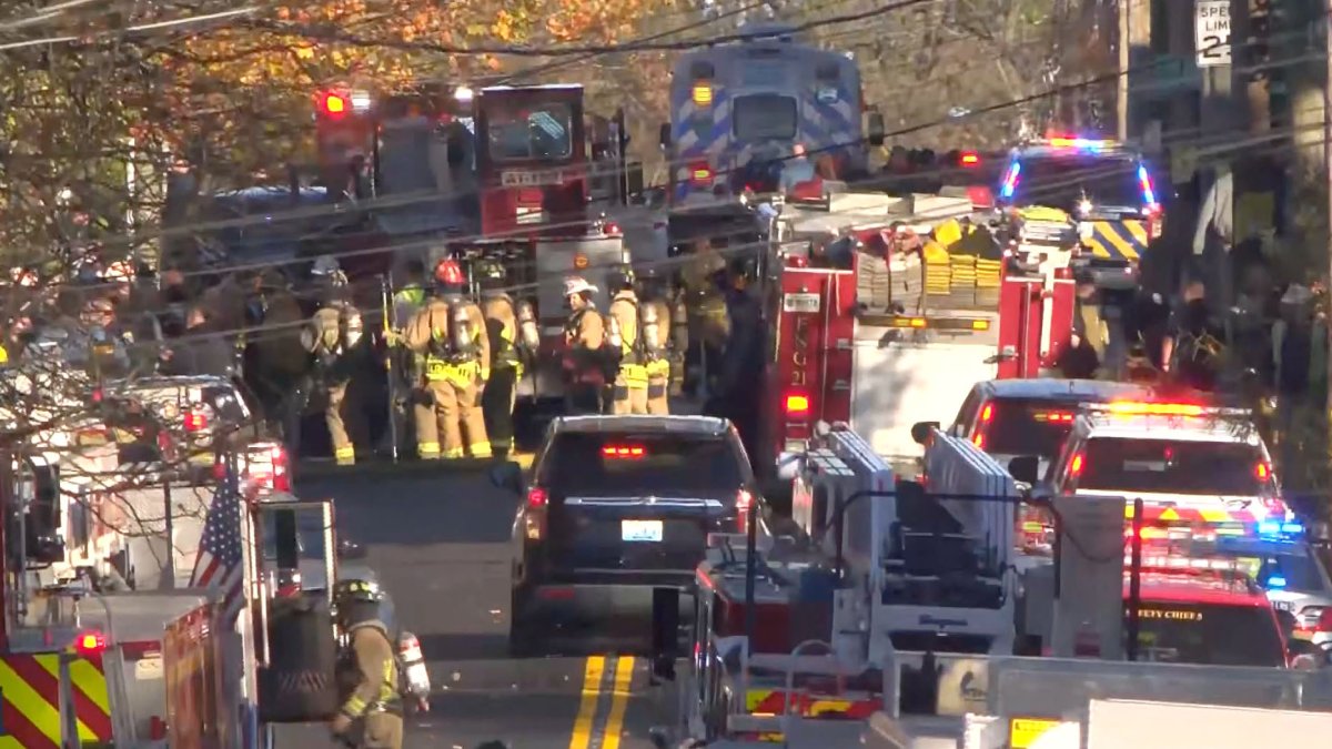 Explosión en Kentucky deja dos muertos y varios heridos – Telemundo New ...