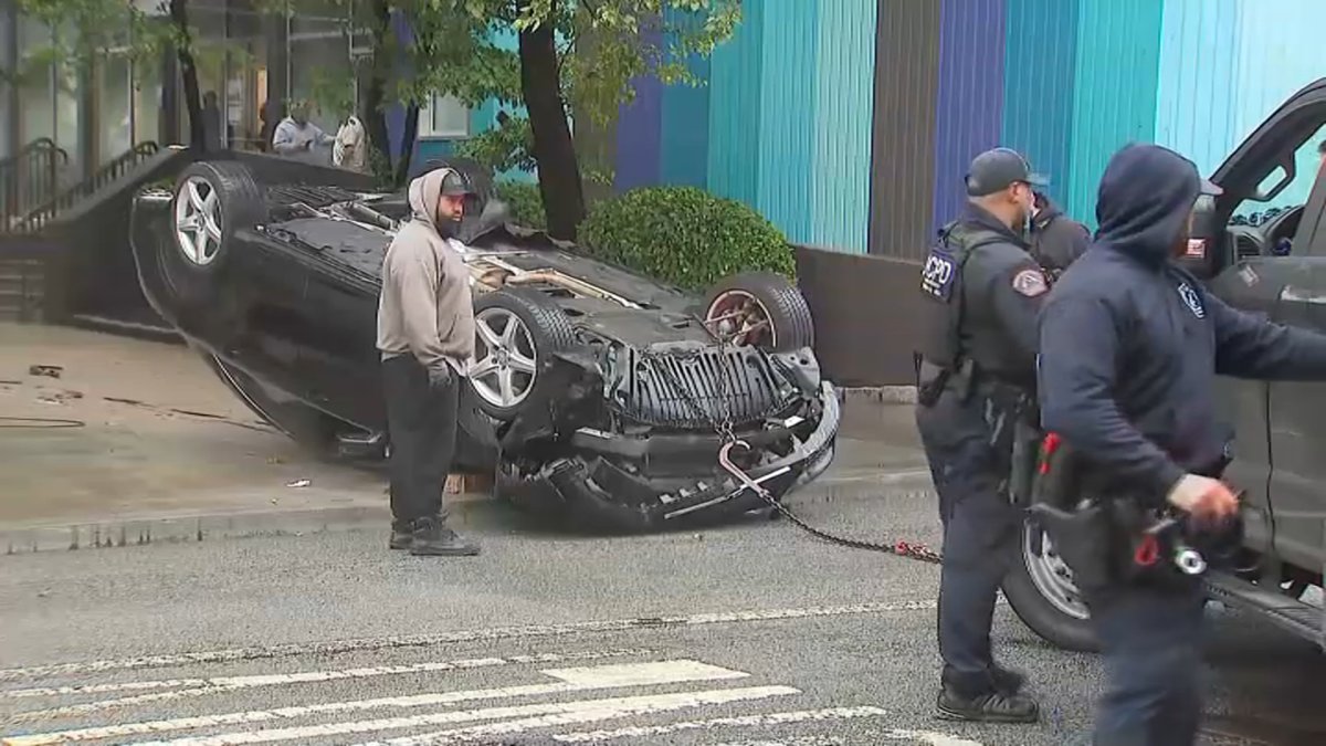 Automóvil se estrella contra acera en Jersey City – Telemundo New York (47)