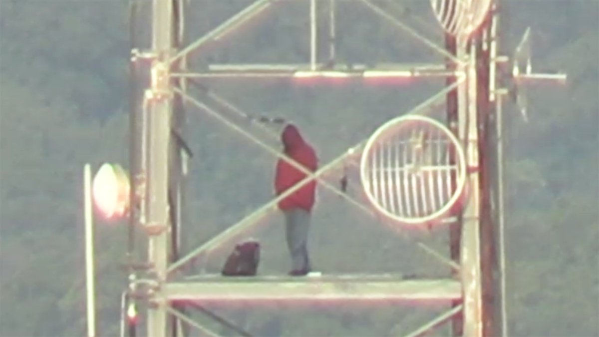 DC: Hombre se atrinchera en torre de radio por más de 24 horas ...