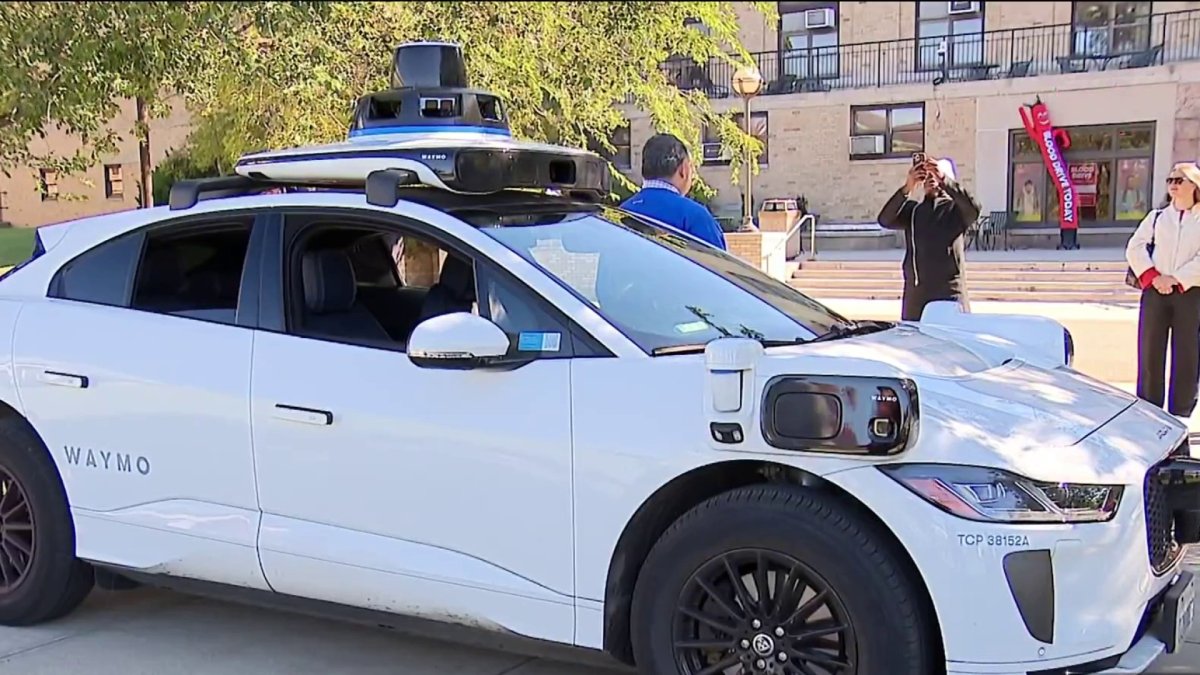 ¿Cómo funciona un carro autónomo? – Telemundo New York (47)