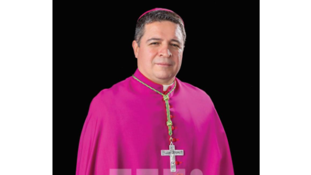 Papa León XIV nombra obispo a salvadoreño crítico de Trump – Telemundo ...